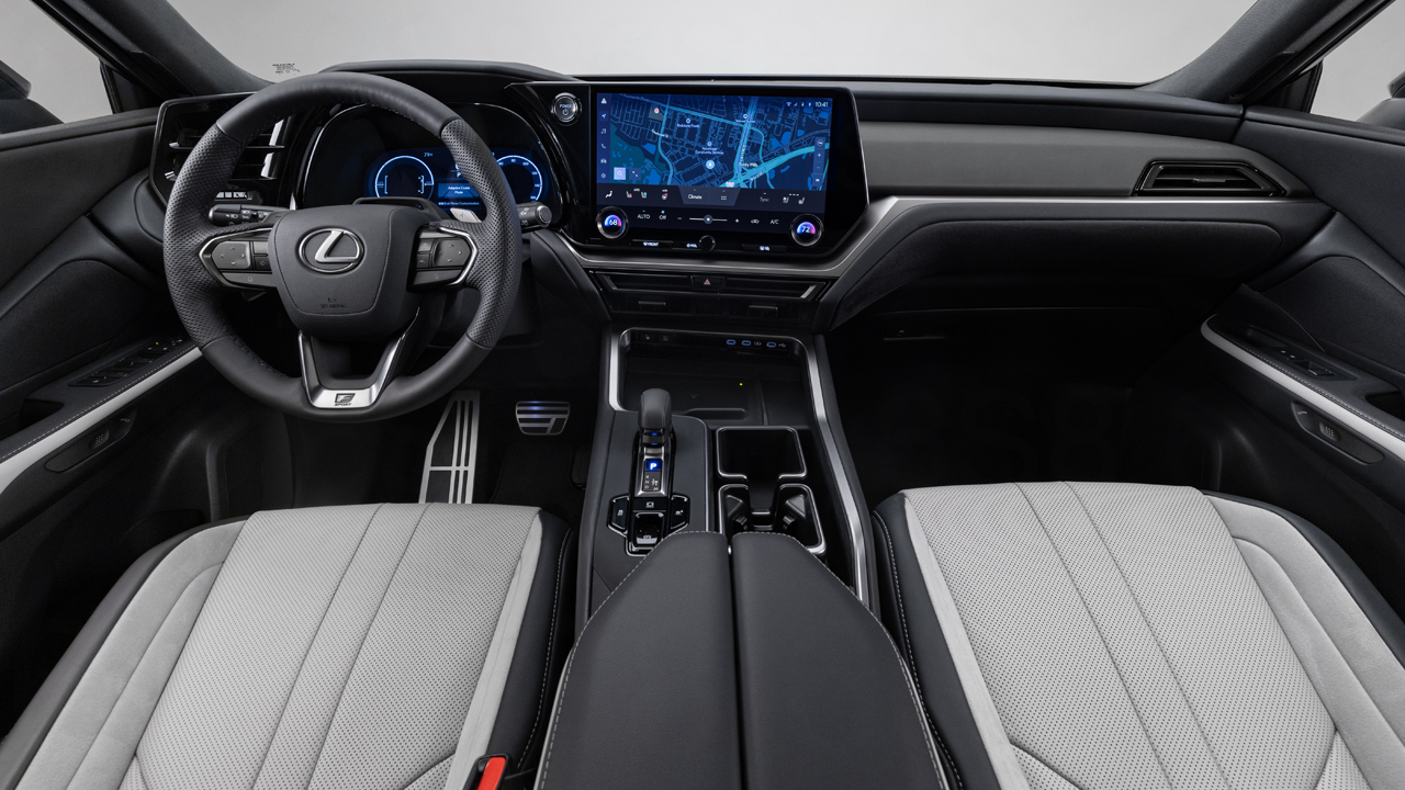 GXとの違いは？新登場7人乗り3列シートSUV「レクサスTX」はどんなモデル？ | EGORIDE